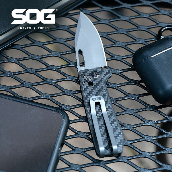 SOG Ultra XR Складной нож с углеродным волокном - купить с доставкой по ...