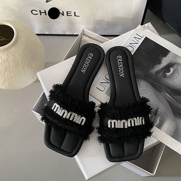 Шлепанцы Женский Мужской Miu Miu размер 36 Полиэстер с ПВХ покрытием Однослойная подошва Без