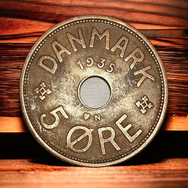 Монета Дания 5 эре 1935 года купить на OZON по низкой цене (1724348708)