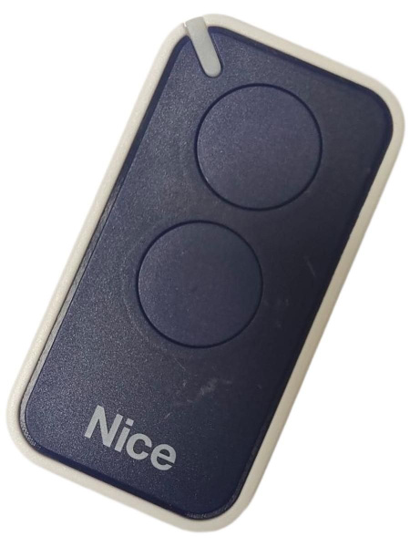 Пульт Nice INTI2 (Синий) для шлагбаума и ворот (1шт) купить на OZON по низкой цене (1905105003)