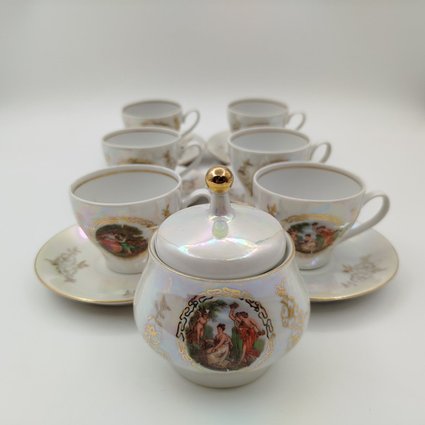 Набор из шести кофейных пар и сахарницы из сервиза Мадонна, фарфор, деколь, люстр, золочение ...