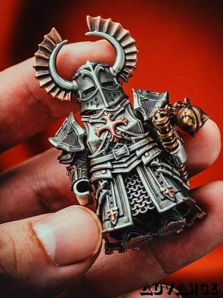 Бронированный злодей купить на OZON по низкой цене (2582030337)