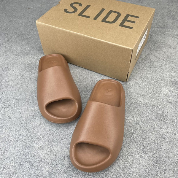 Тапочки adidas Sportswear x Yeezy Slide - купить с доставкой по ...
