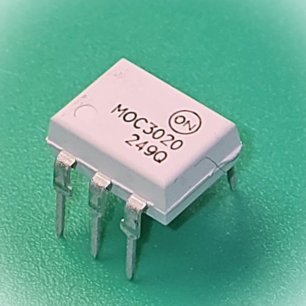 Оптосимистор MOC3020 - купить с доставкой по выгодным ценам в интернет ...