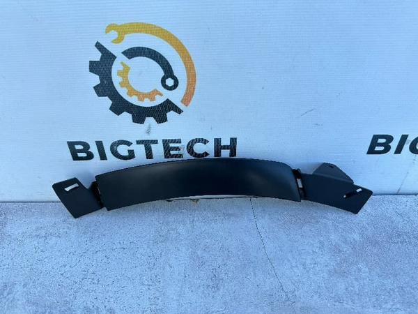 Накладка переднего бампера левая Mercedes Benz A1778857203 9999 купить ...