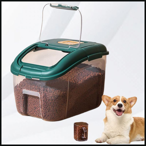 Контейнер для корма для домашних животных. Темно-зеленый контейнер ...