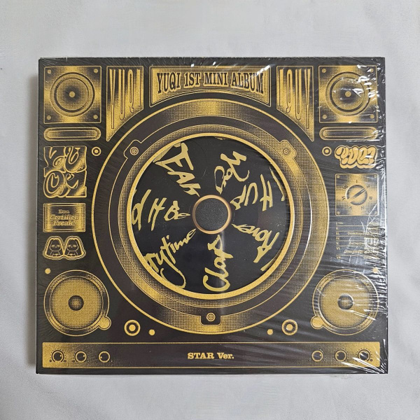 Альбом YUQI ((G)I-DLE) - YUQ1 Rabbit ver купить на OZON по низкой цене ...