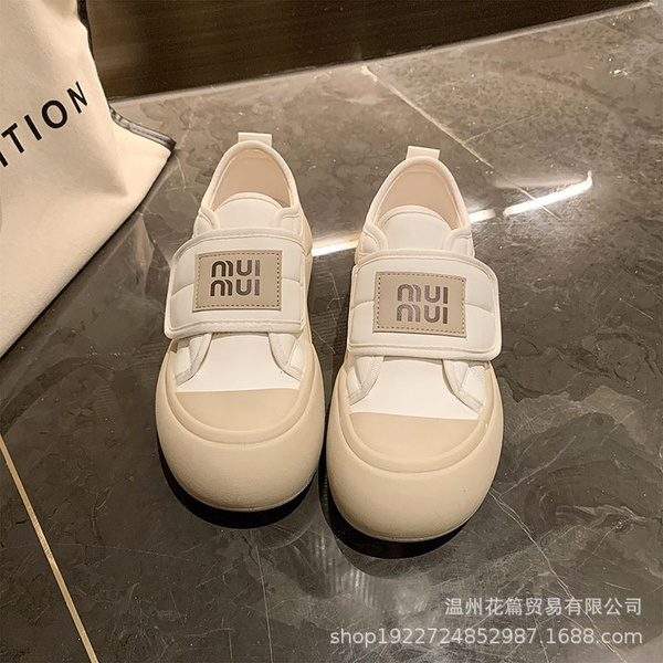 Лоферы Miu Miu Самые популярные модели купить с доставкой по выгодным ценам в интернет