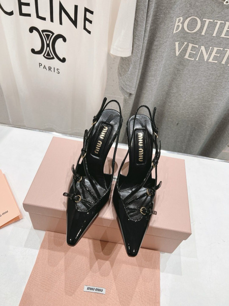 Туфли Miu Miu купить с доставкой по выгодным ценам в интернет магазине Ozon 1562476513