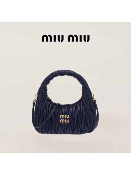 Miu Miu Сумка на плечо купить с доставкой по выгодным ценам в