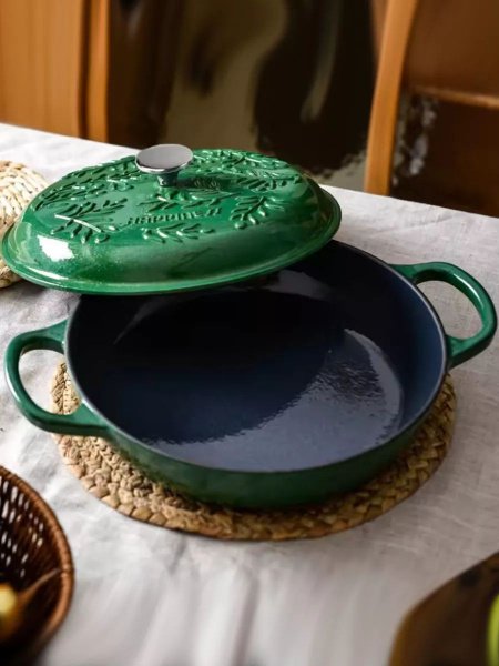 Кастрюля чугунная эмалированная с крышкой - купить с доставкой по ...