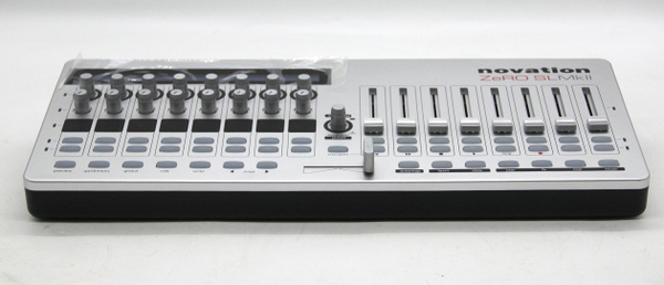 Миди-контроллер Novation Zero SL MkII - купить с доставкой по выгодным ...