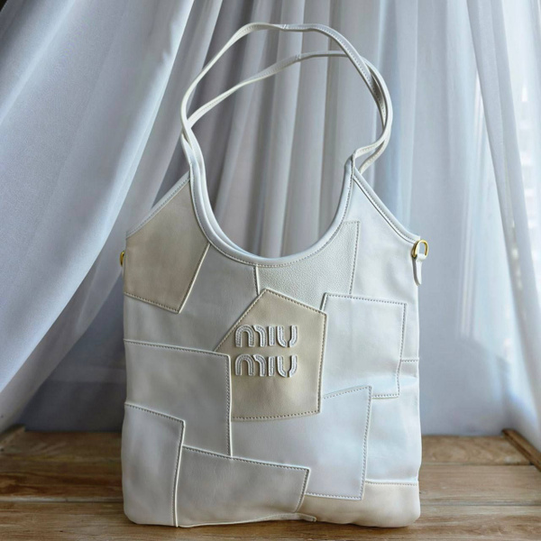 Miu Miu Сумка на плечо купить с доставкой по выгодным ценам в интернет магазине Ozon 1710721943