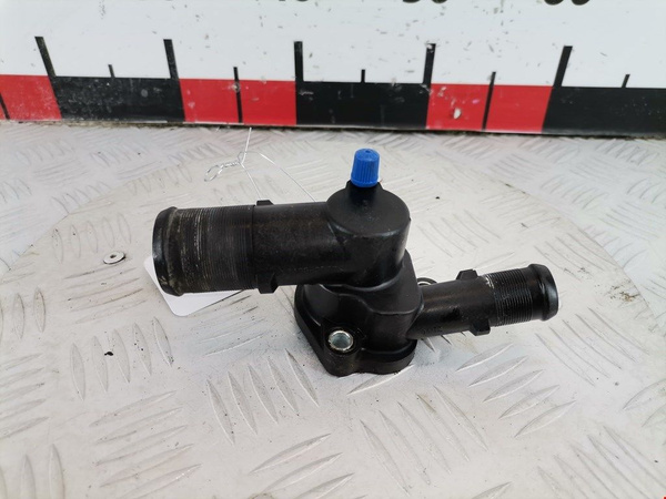 Корпус термостата / 1517222 7700110716 8200660882 для Renault Clio 2 (с ...