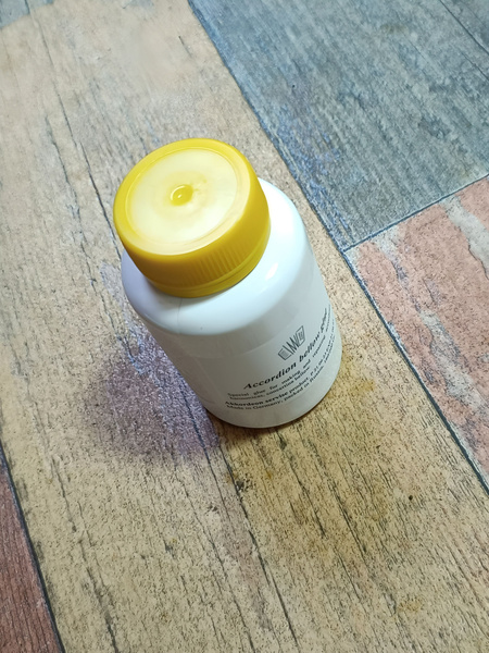 Accordion bellow glue - Клей для приклеивания ледерина на рёбра меха ...