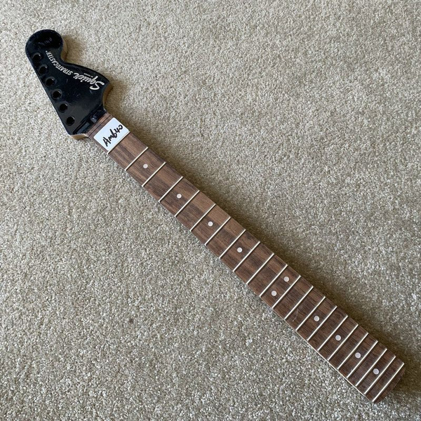 Электрогитара Fender, 22 лада, гриф из запеченного клена AM640 купить ...