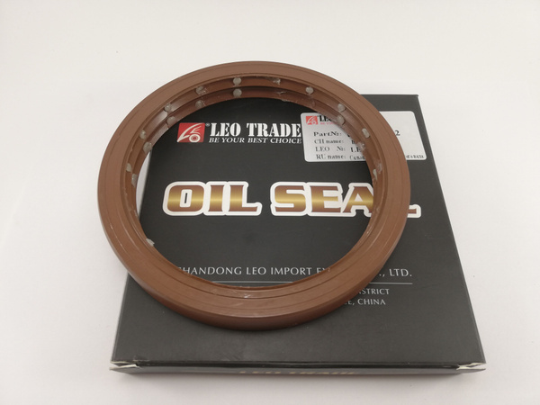 Сальник вала коленчатого задний (115x140x16) (резина с пружинкой) WD615 ...