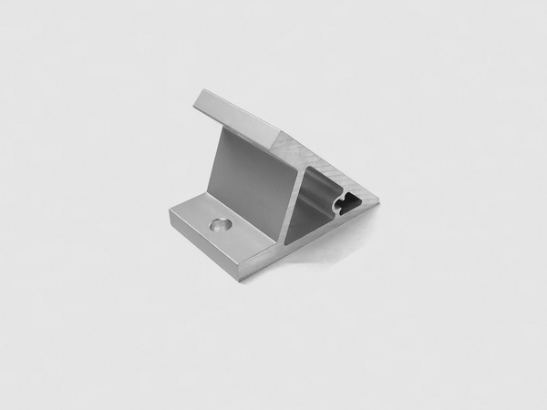 Характеристики Угловой алюминиевый соединитель 45 80х80х60, паз 10 ...