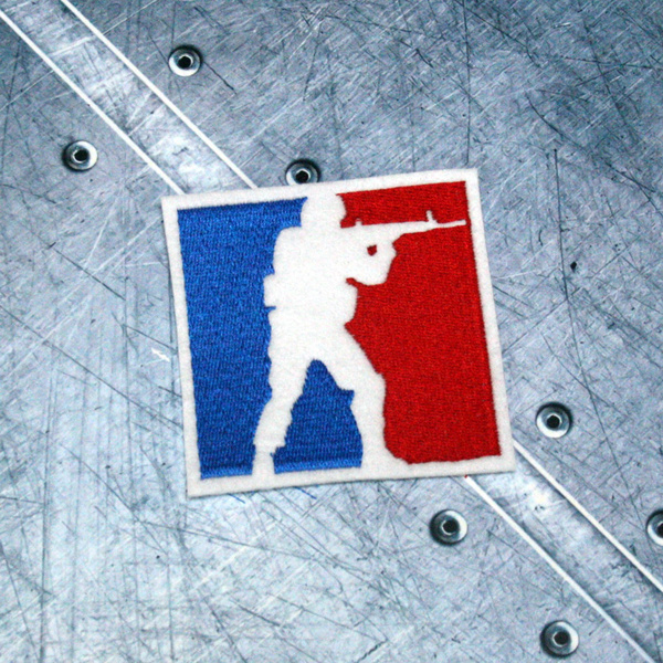 Нашивка/шеврон/патч на липучке Counter Strike red blue - купить с ...