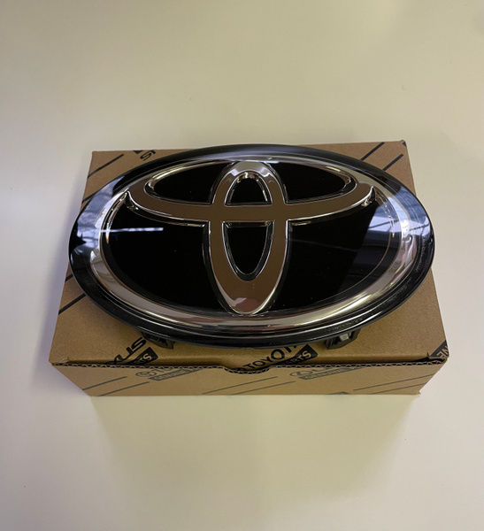 Эмблема передняя Toyota 53141-42020 купить c доставкой на OZON по ...