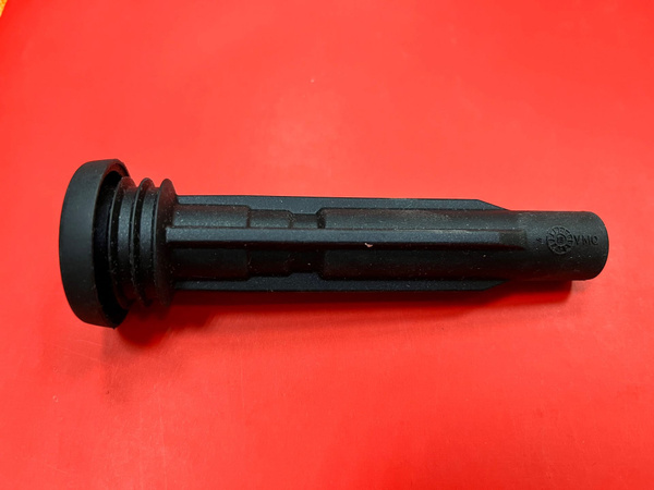 Изолятор катушки зажигания для автомобилей ОРИГИНАЛ VAG Audi ...