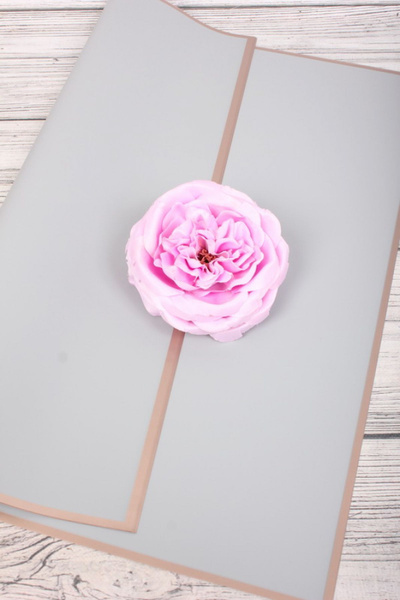 Флористическая пленка с золотой каймой, 58 см х 58 см, 20 листов/упак ...