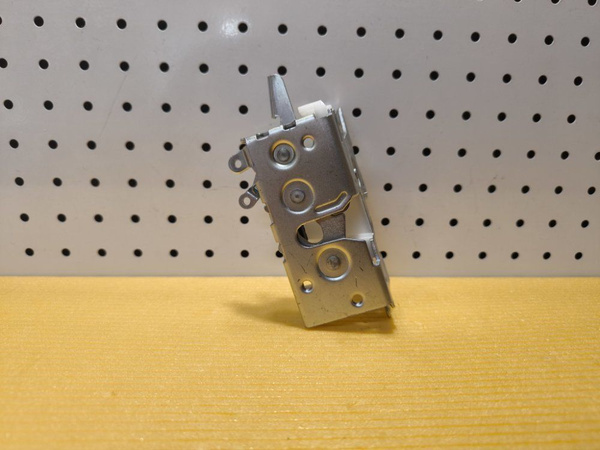 Замок двери левый MERCEDES ACTROS AXOR ATEGO KAMAZ 5490 купить на OZON ...