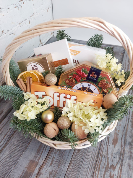 Новогодняя подарочная корзина №15 купить на OZON по низкой цене ...