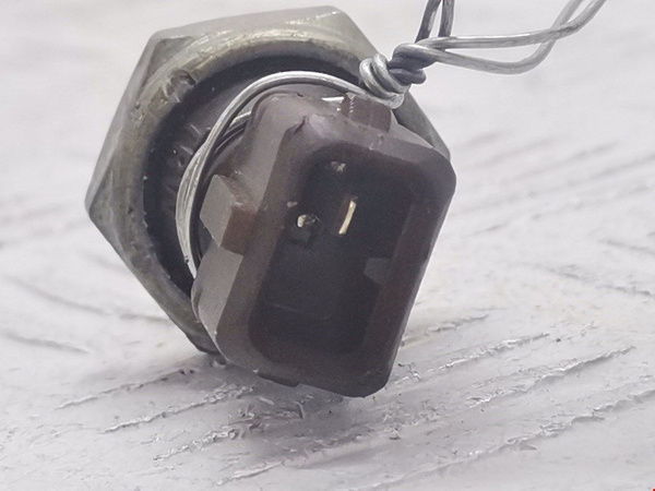 Датчик давления масла / 2066939 1710509 12618611273 для BMW 3-Series ...