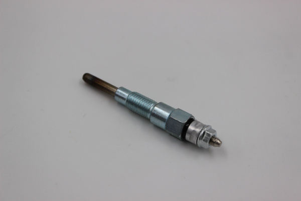 Свеча накаливания Kubota 1505, 16065-65510, для двигателя Кубота купить ...