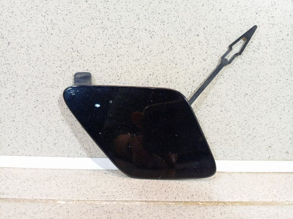 Заглушка буксировочного крюка Bmw X5 G05 б/у с пробегомкупить c ...