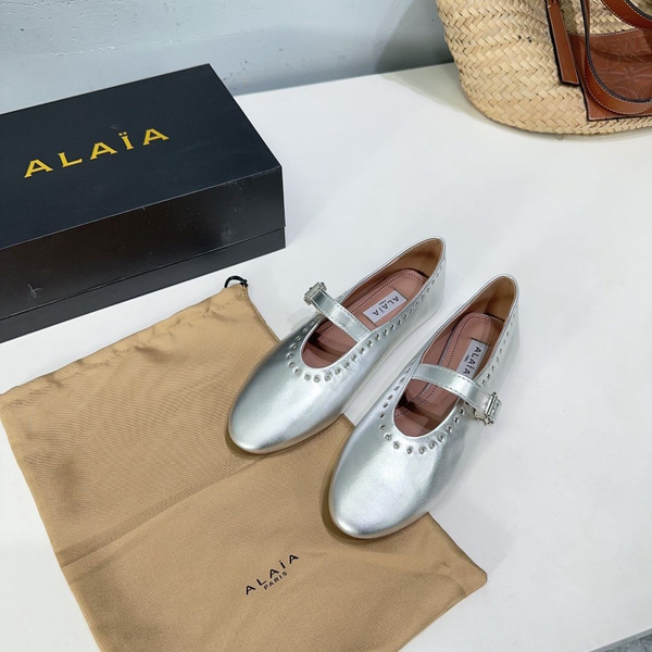 Балетки ALAIA - купить с доставкой по выгодным ценам в интернет ...