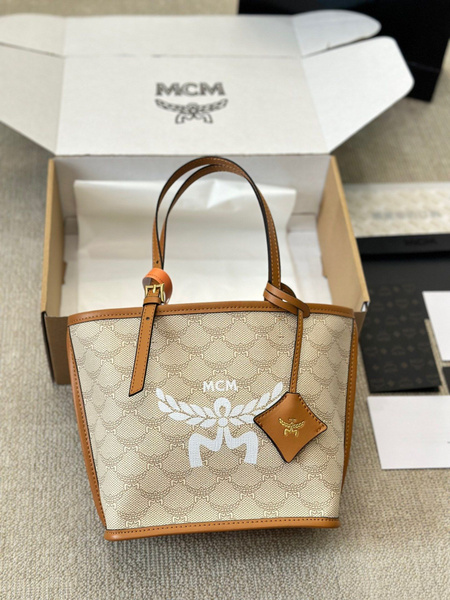 MCM Саквояж - купить с доставкой по выгодным ценам в интернет-магазине OZON (1443230424)