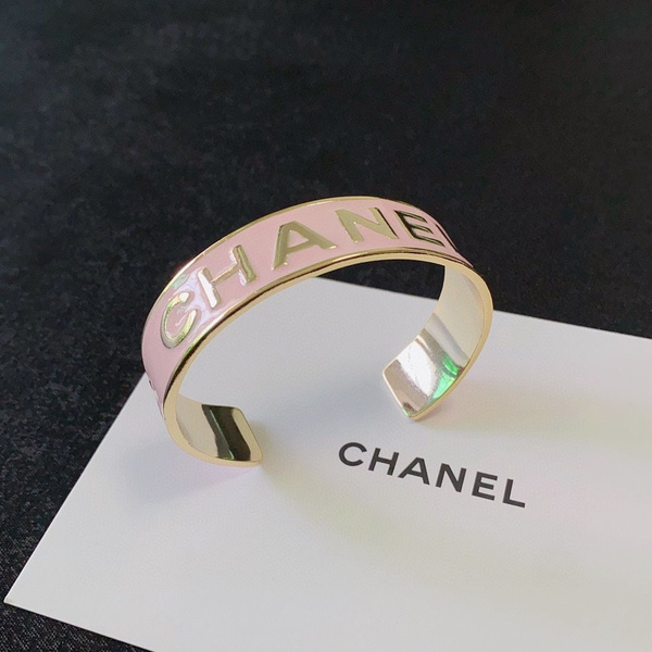 Chanel Браслет купить на OZON по низкой цене (1721935503)