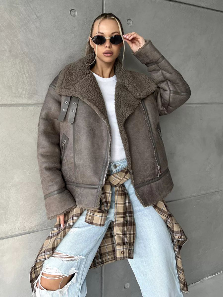 Дубленка Pull&Bear купить на OZON по низкой цене (1736779173)