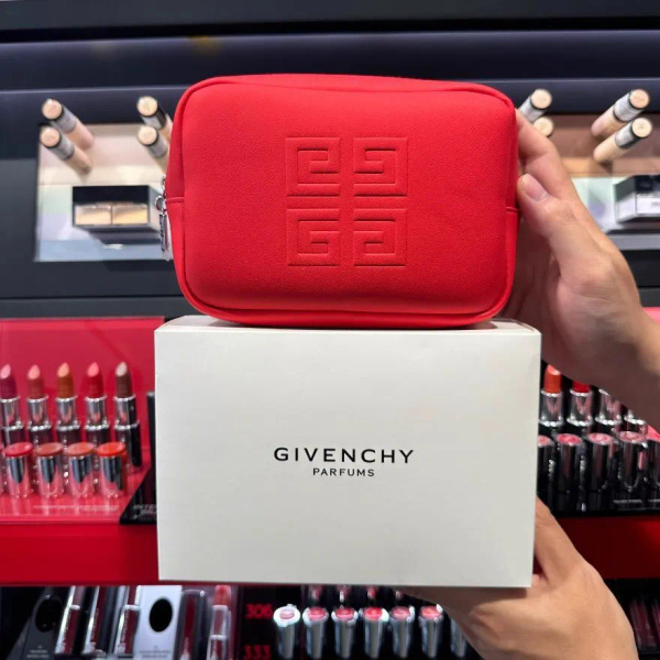 Givenchy Косметичка купить на OZON по низкой цене (1825083531)