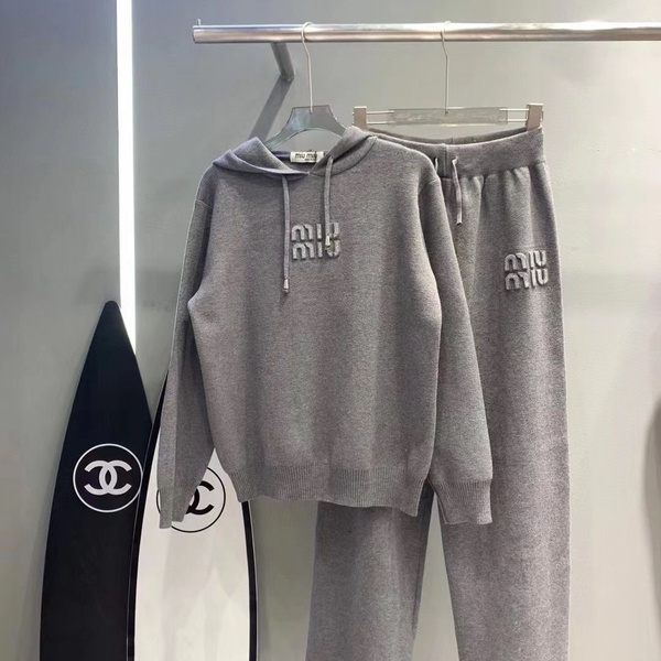 Комплект одежды Женский Miu Miu Спортивный серый размер 46 Хлопок Фитнес Вышивка Китай Гонконг