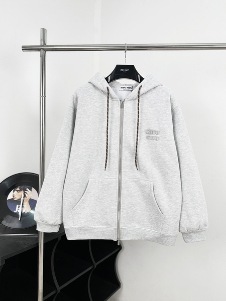 Куртка Miu Miu купить на Ozon по низкой цене 1716201960