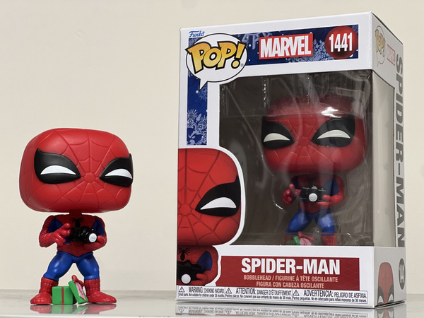 Фигурка Funko Pop! Spider-Man with Gift Holiday 2024 (Игрушка Фанко Поп ...