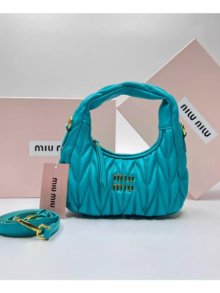 Miu Miu Сумка на плечо купить с доставкой по выгодным ценам в интернет магазине Ozon 1579167267