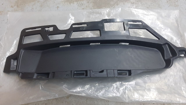 Накладка бампера A1678858703 купить по низкой цене в интернет-магазине ...