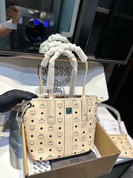 MCM Саквояж - купить с доставкой по выгодным ценам в интернет-магазине OZON (1700952666)