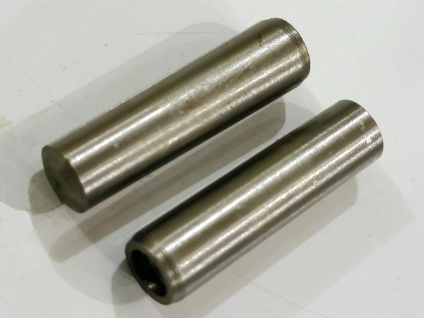 Штифт 6x24 конический с внутренней резьбой DIN 7978 / ISO 8736, тип A ...