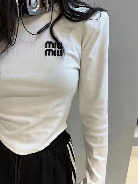 Толстовка Женский Miu Miu Значки белый Без застежки Хлопок размер 48 облегающий Длинный