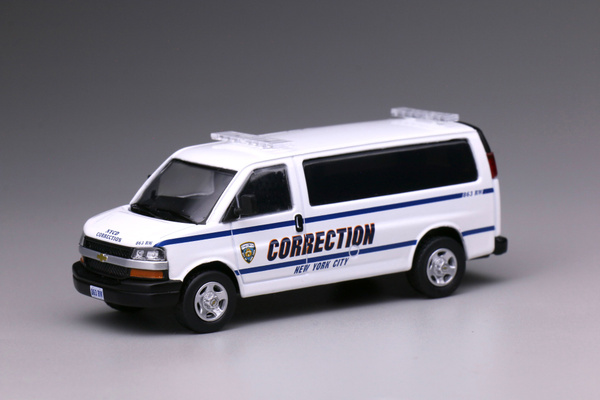 Машинка 596 model 1:64 Chevrolet VAN Express Van, New York City NYCD ...