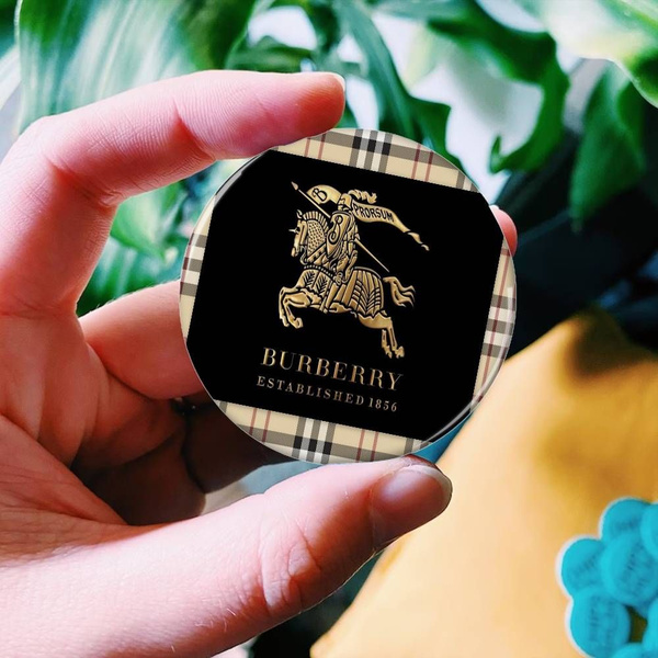Burberry Набор значков купить на OZON по низкой цене (2396689037)