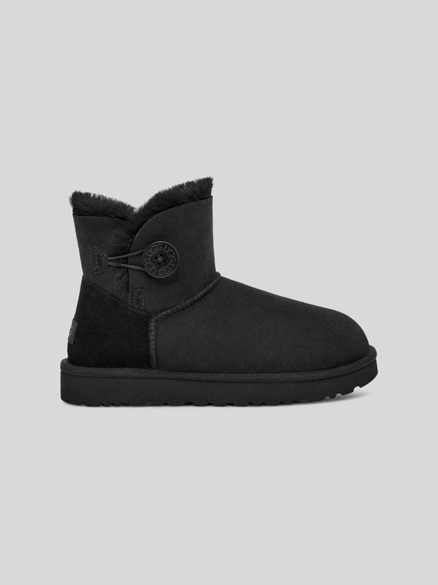 Bailey button uggs store