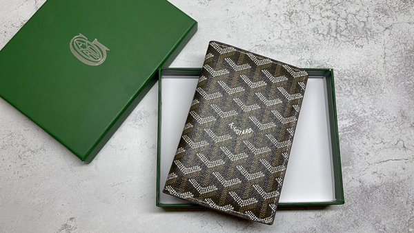 Goyard Обложка для паспорта - купить с доставкой по выгодным ценам в ...