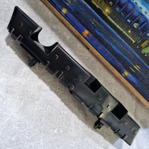 Направляющая переднего бампера правая CHEVROLET TAHOE Т1ХХ арт ...