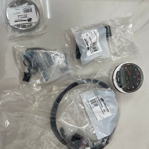 комплект Mercury тахометр +проводка 79-8M0137552 Tach Kit 7k чёрный ...